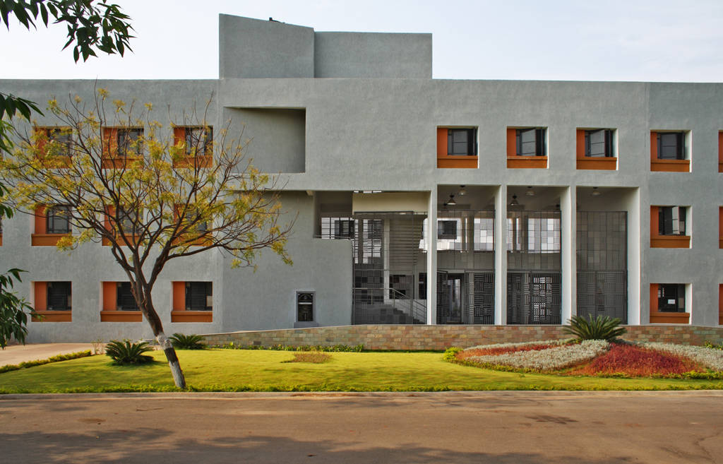 School of sciences, dcoop architects | homify