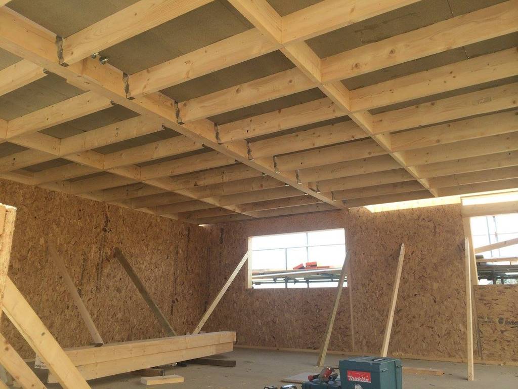 Lower treave, timber frame roof extension | 호미파이 & homify