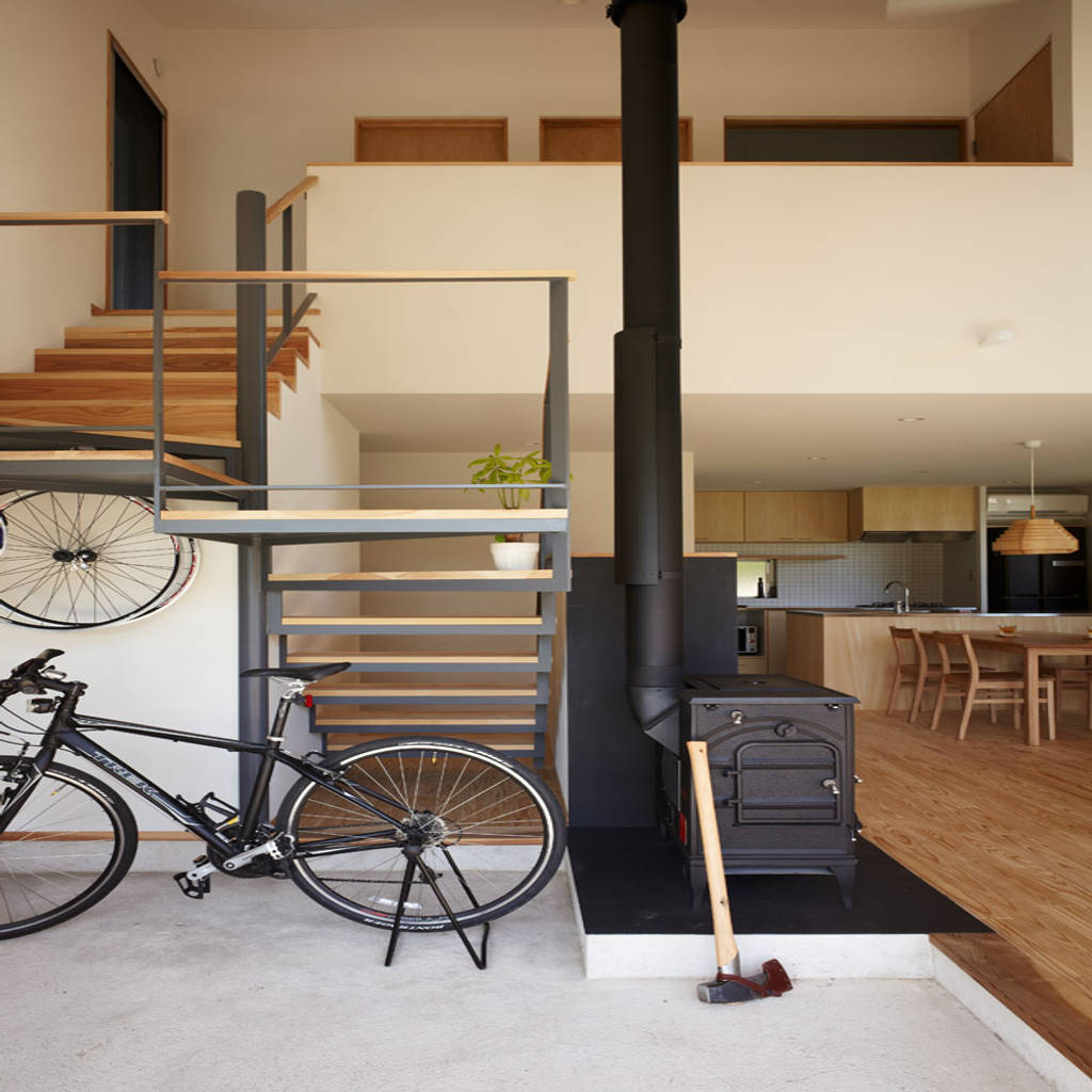 里山に建つ家, toki architect design office | homify