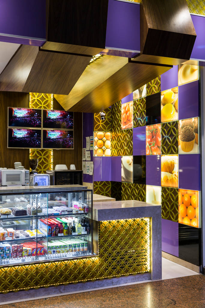 Painel colorido cafeteria | homify