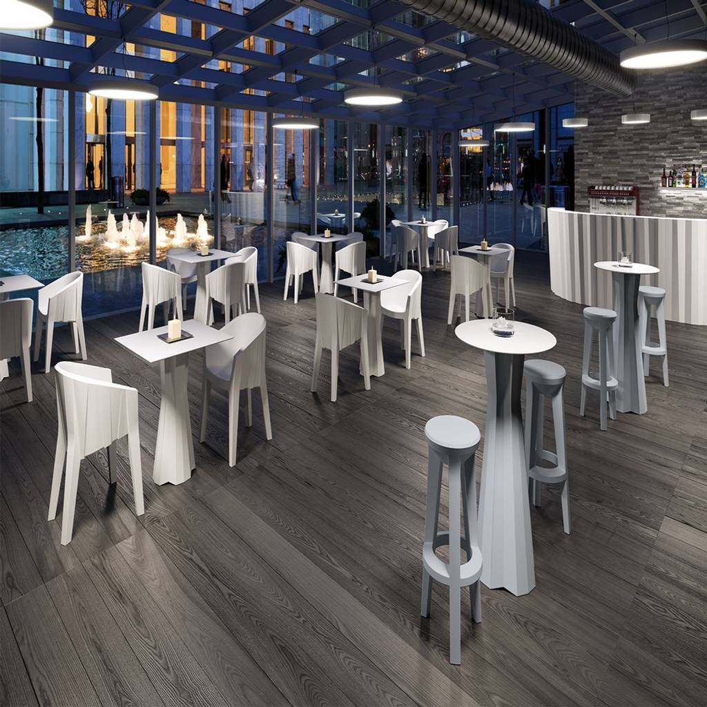 Frozen dining table | homify