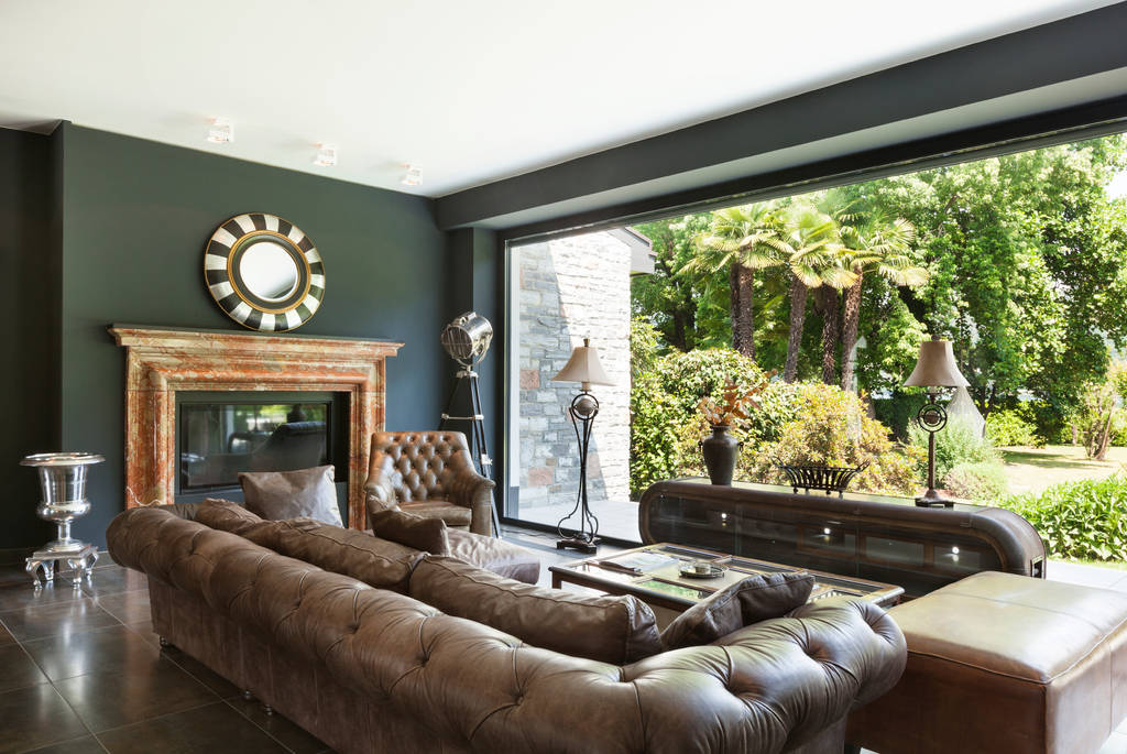 Dark moody living space | homify