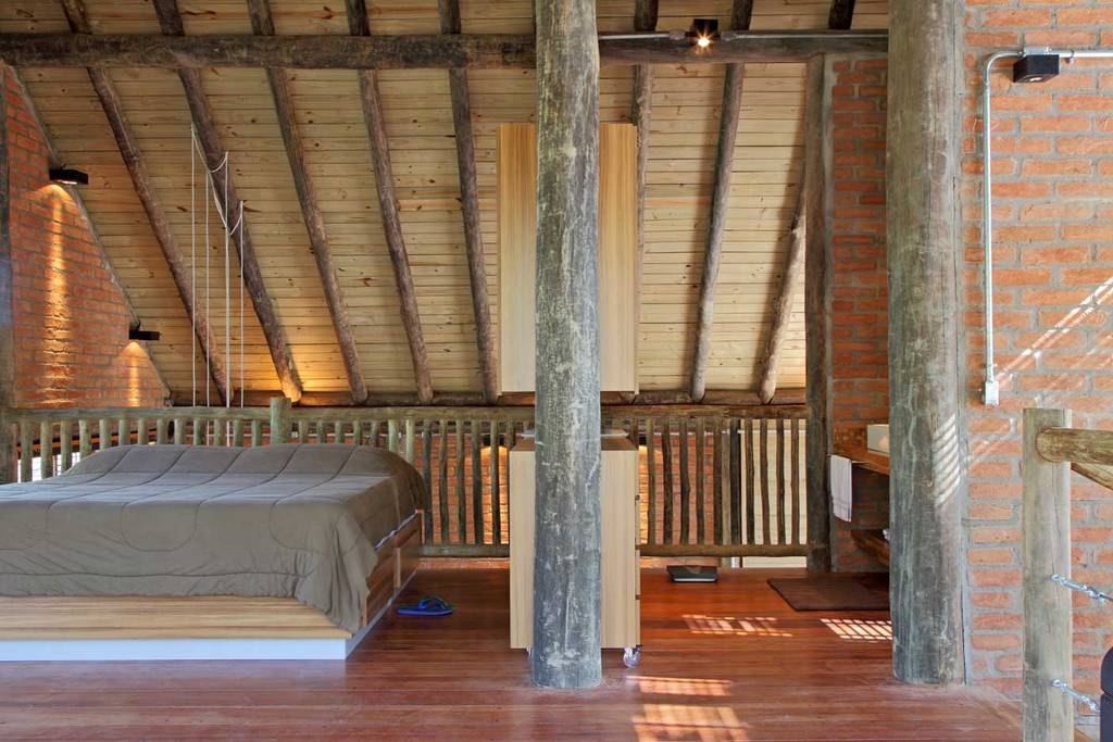 Chalé trivelato, atibaia-sp quartos rústicos por scali & mendes ...