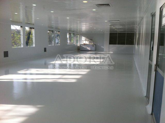 Piso epoxico laboratorios | homify