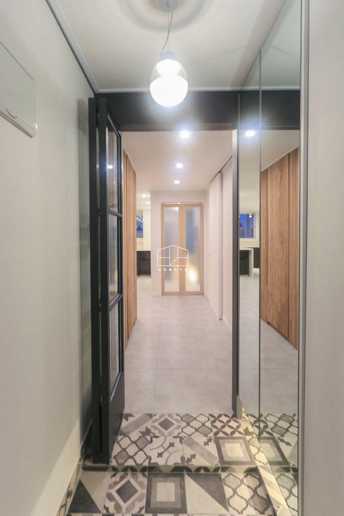 심플하면서도 따뜻한 느낌의 아파트 인테리어_25py, 홍예디자인 | 호미파이 & homify