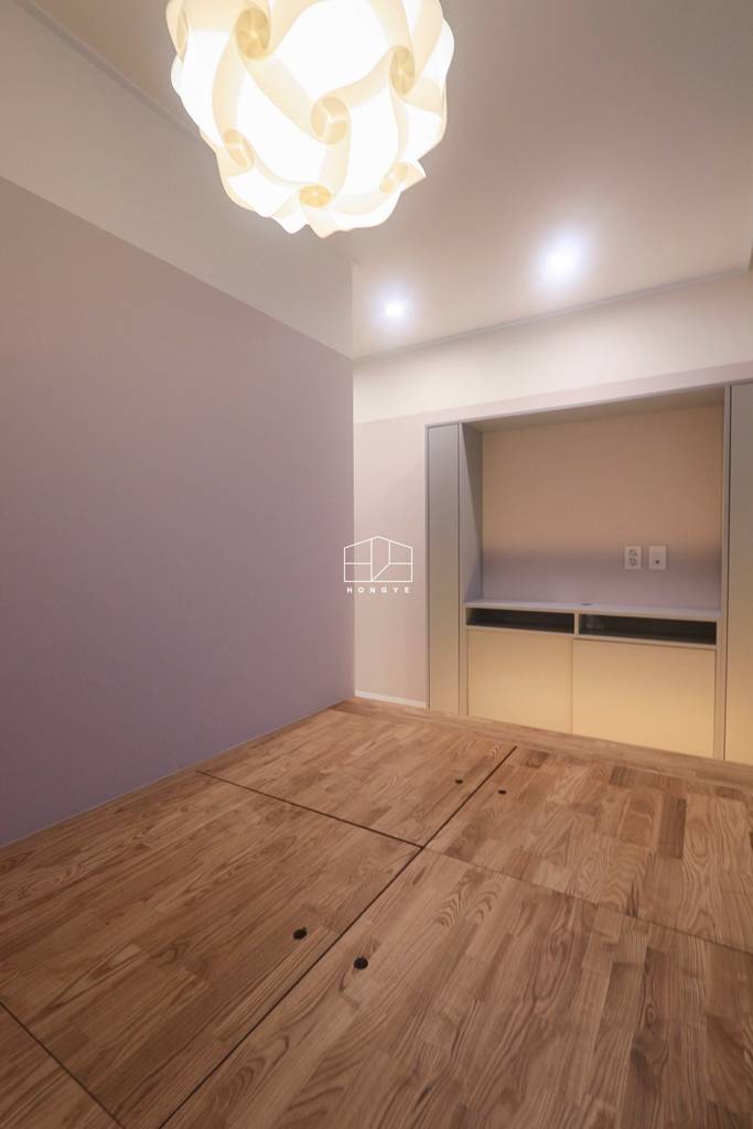 심플하면서도 따뜻한 느낌의 아파트 인테리어_25py, 홍예디자인 | 호미파이 & homify