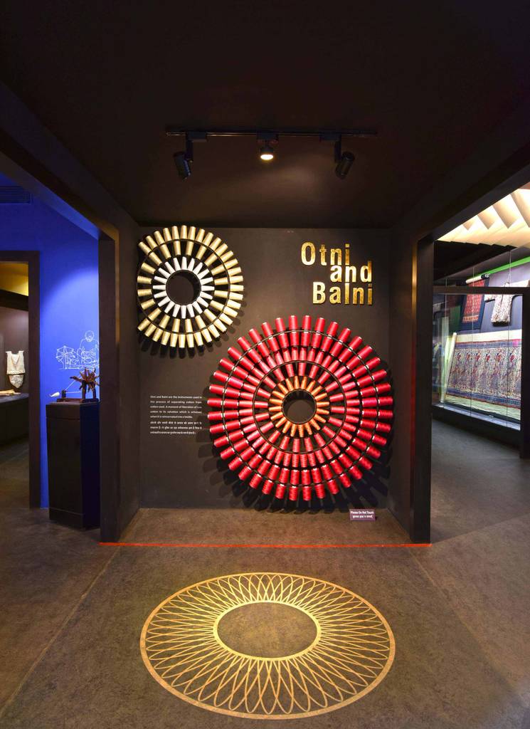 Csmvs museum, mumbai somaya and kalappa consultants asian style walls ...