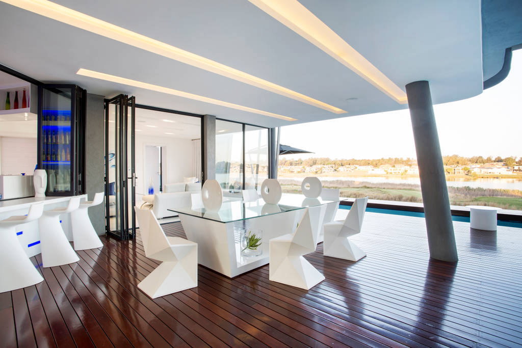 Ultra modern residence, francois marais architects | 호미파이 & homify