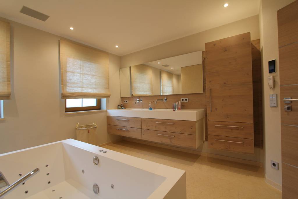 Badezimmer moderne badezimmer von casaio | smart buildings modern | homify