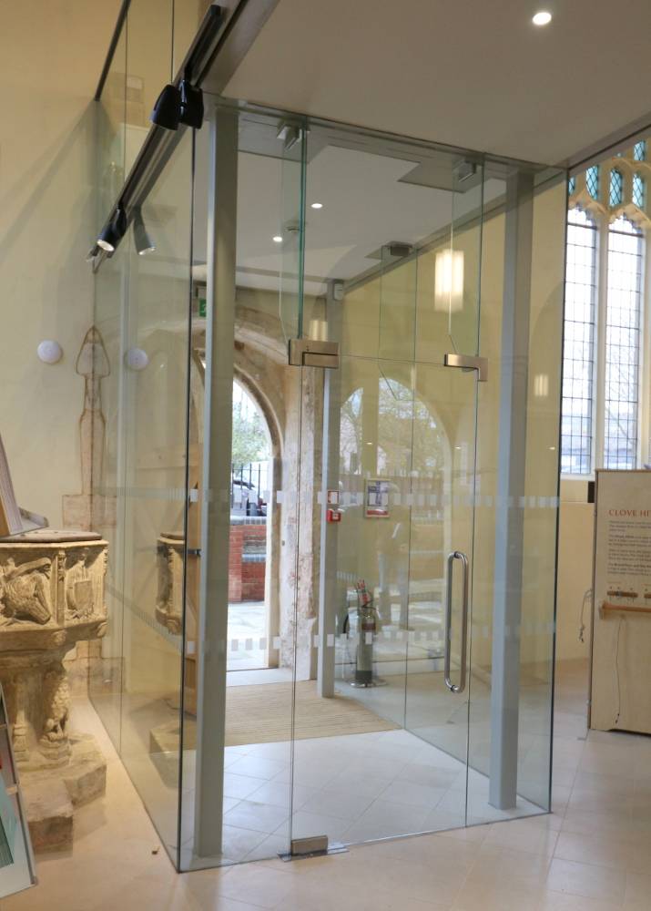 Structural glass entrance | homify