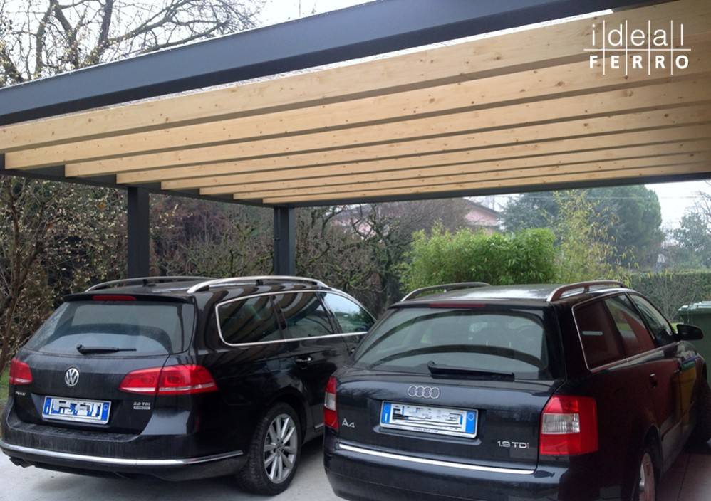 Carport con copertura in policarbonato garage/rimessa in stile moderno ...