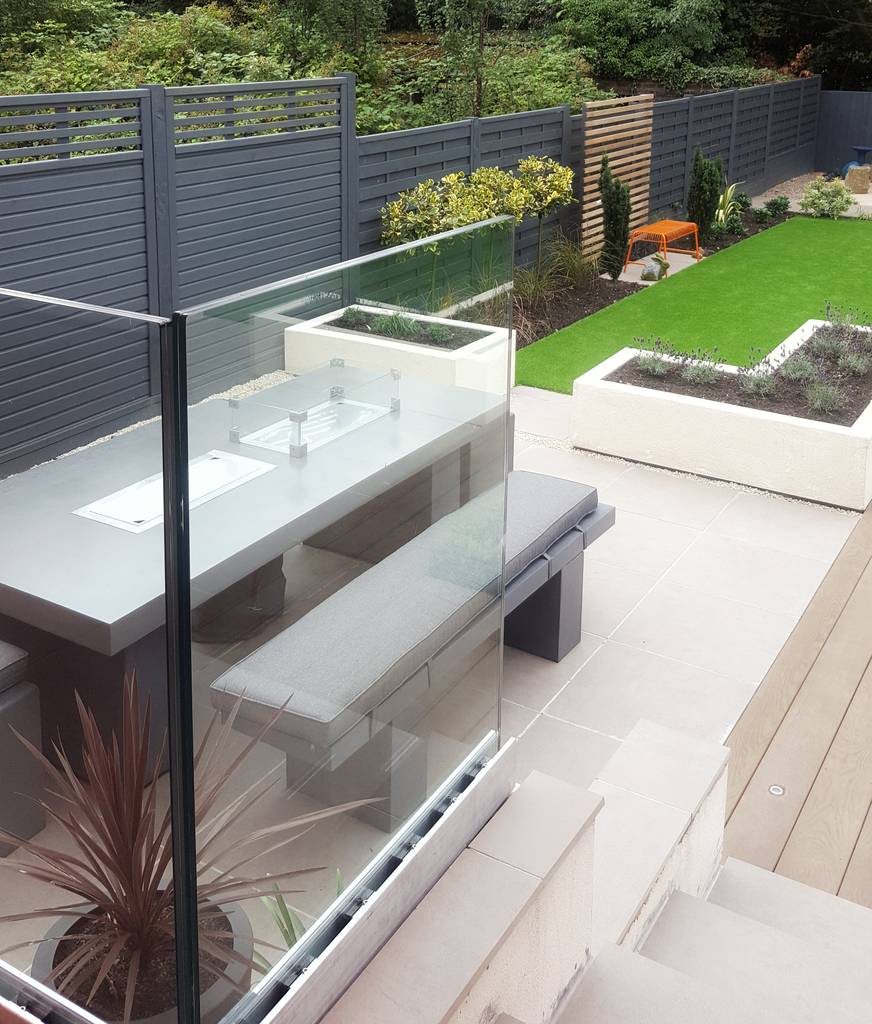 View through upper terrace frameless glass balustrade | homify