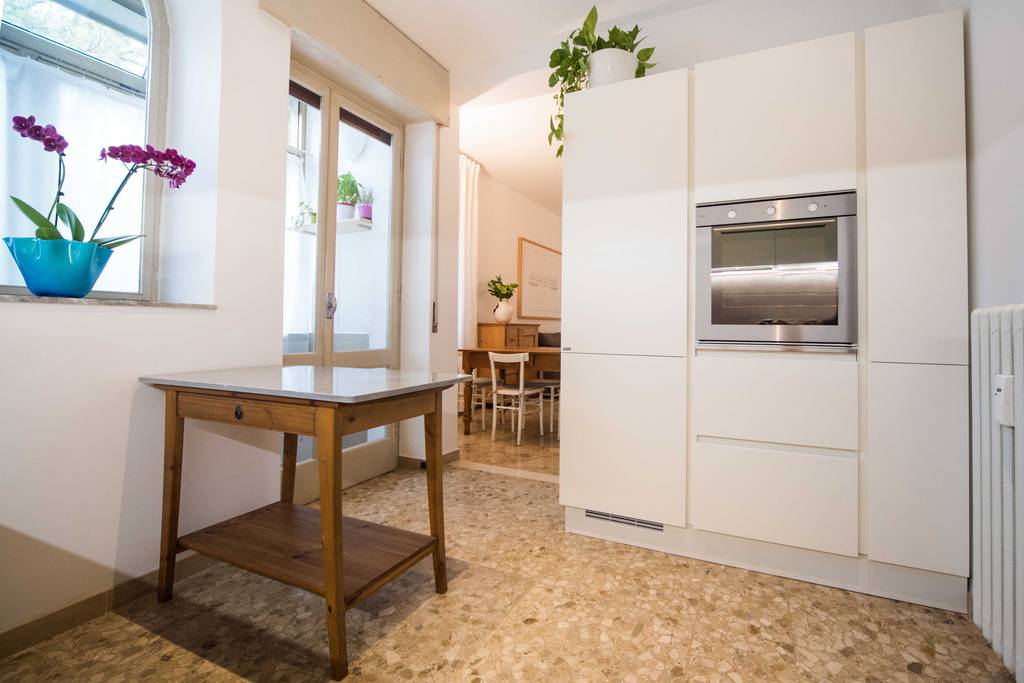 Cucina – colonna attrezzata | homify