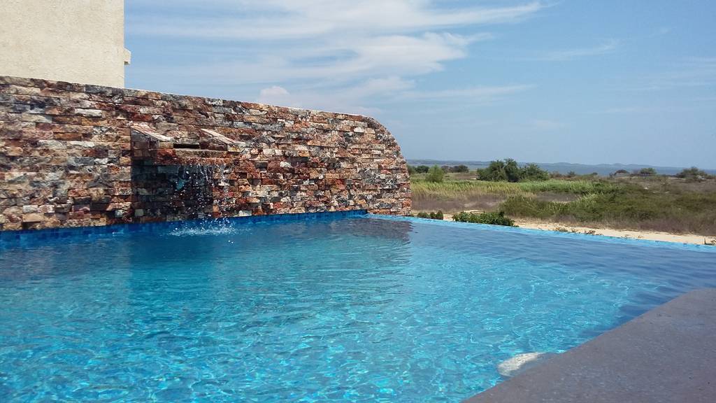 Alberca en roof garden maref arquitectos albercas tropicales | homify