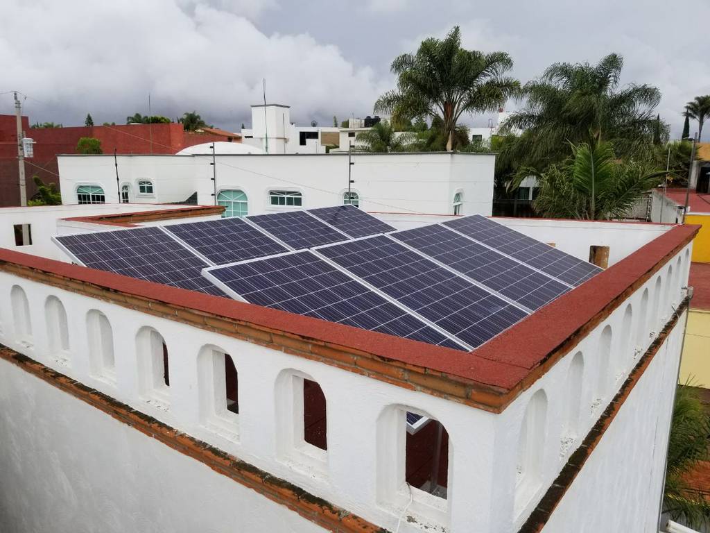 Sistema solar de interconexión a cfe en el fracc. la concepción , vumen ...