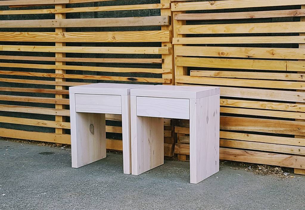 Chunky side tables with drawer | homify