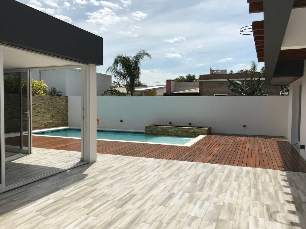 Quincho – pileta – deck | homify