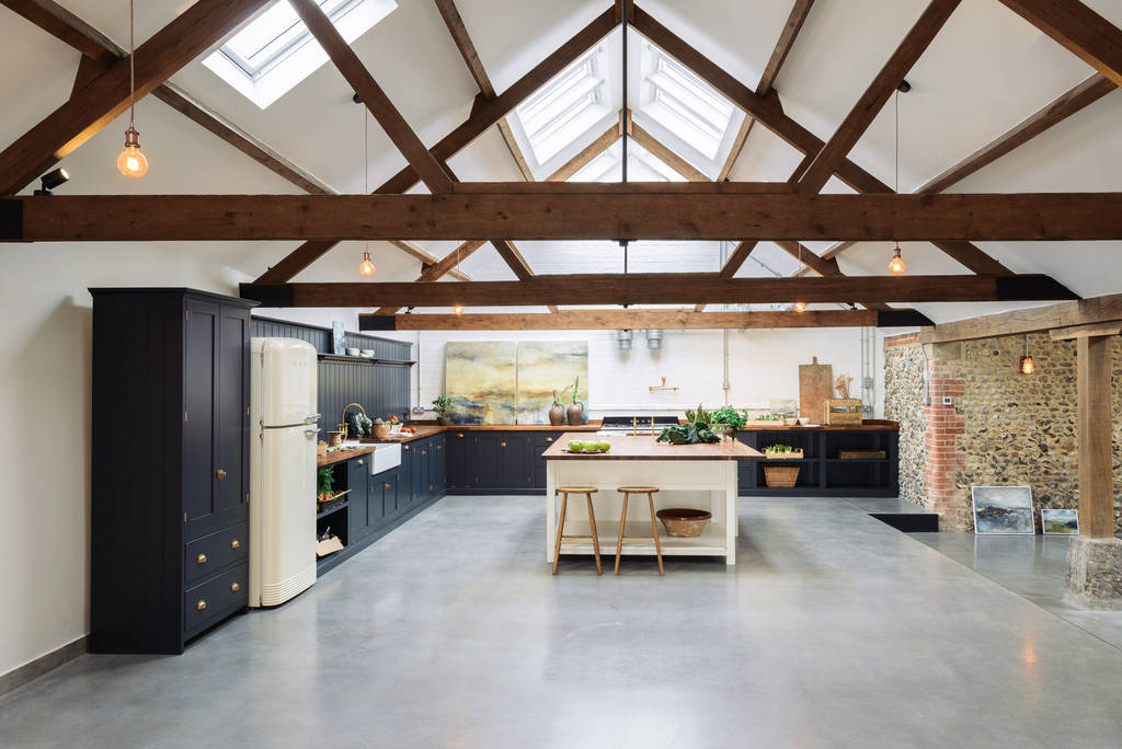 The cattle shed kitchen, north norfolk devol kitchens country style ...