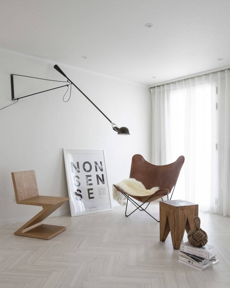 화이트와 우드로 아늑한 갤러리처럼 꾸민 30평대 아파트 인테리어, husk design 허스크디자인 | 호미파이 & homify