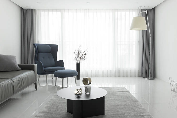 화이트 톤으로 모던하고 미니멀하게 꾸민 30평대 아파트 인테리어, husk design 허스크디자인 | 호미파이 & homify