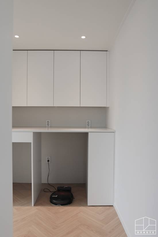 터치 하나로 모든 게 가능한 방배동 25py 스마트하우스, 홍예디자인 | 호미파이 & homify