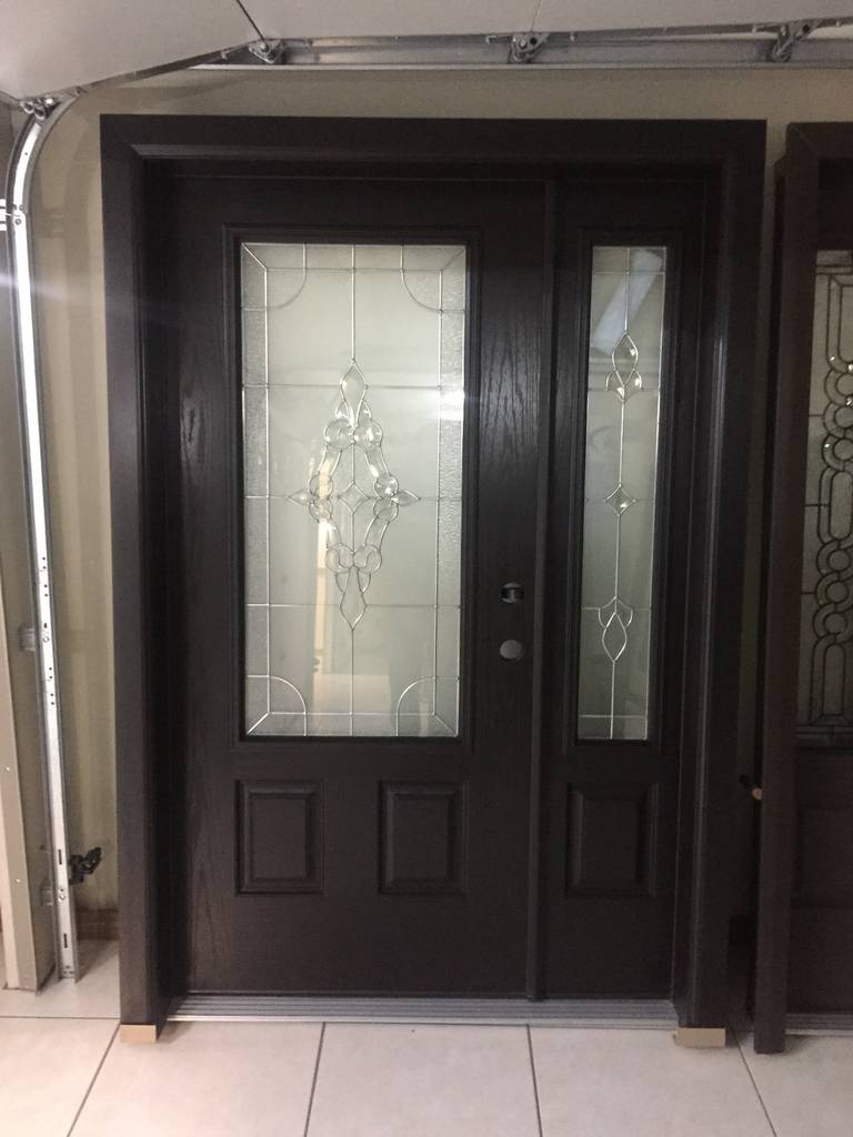 Puerta fibra de vidrio con lateral, vitral brooksville plateado | homify