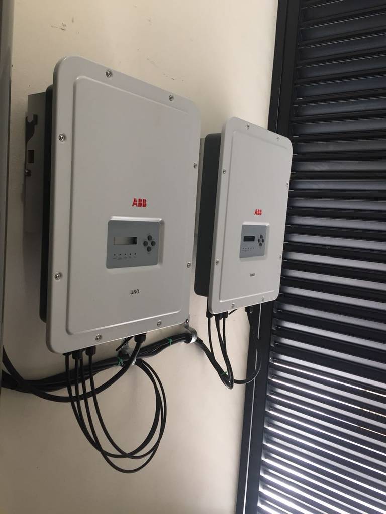 Inversores centrales abb modelo uno | homify