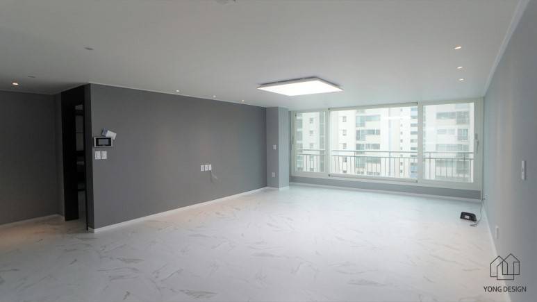 25년된 아파트의 재탄생 [꿈마을 한신 아파트 61평 리모델링], yong design | 호미파이 & homify