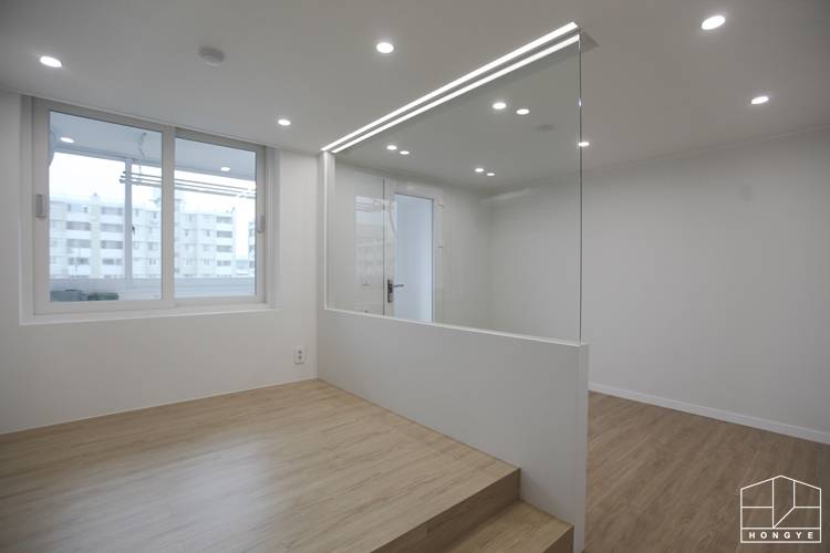 따스한 분위기의 압구정 현대아파트 32py _ 이사 전, 홍예디자인 | 호미파이 & homify