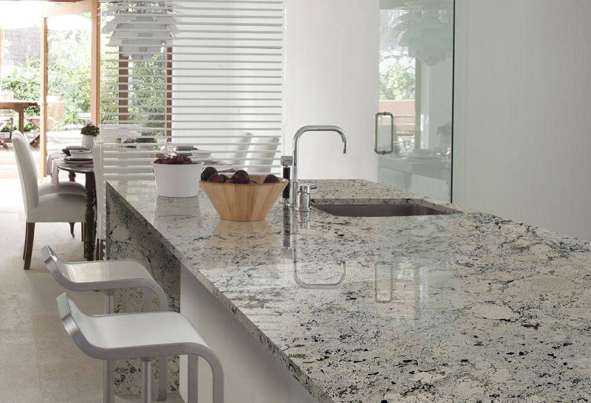 Mesón en granito exótico aspen white | homify