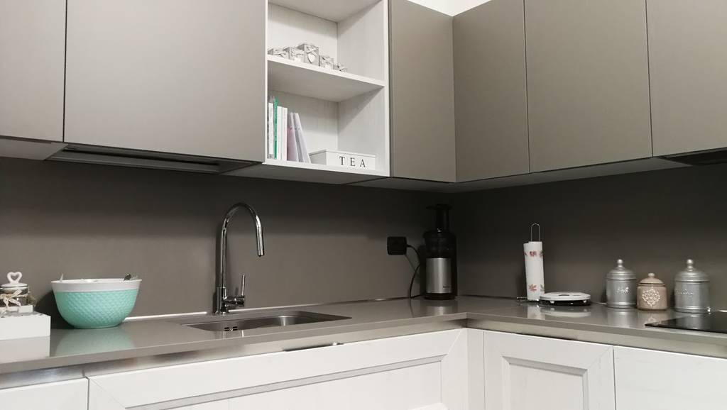 Cucina bianca modello tablet by veneta cucine | homify