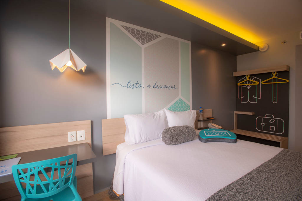 Suite sencilla de trazoentredos moderno derivados de madera ...