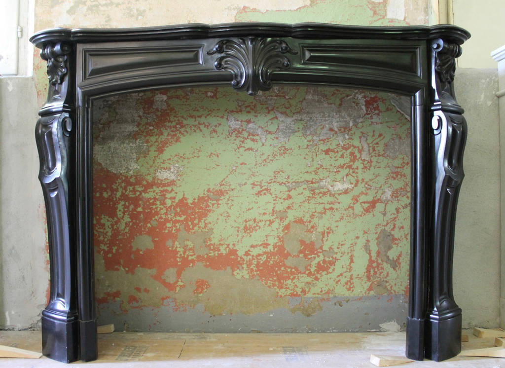 Caminetto luigi xv «transizione» in marmo nero del belgio | homify