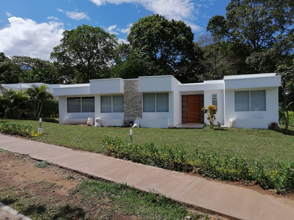 Casa campestre prefabricada en huila | homify