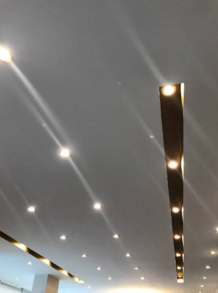 Diseño lumínico en techo , ahom | homify