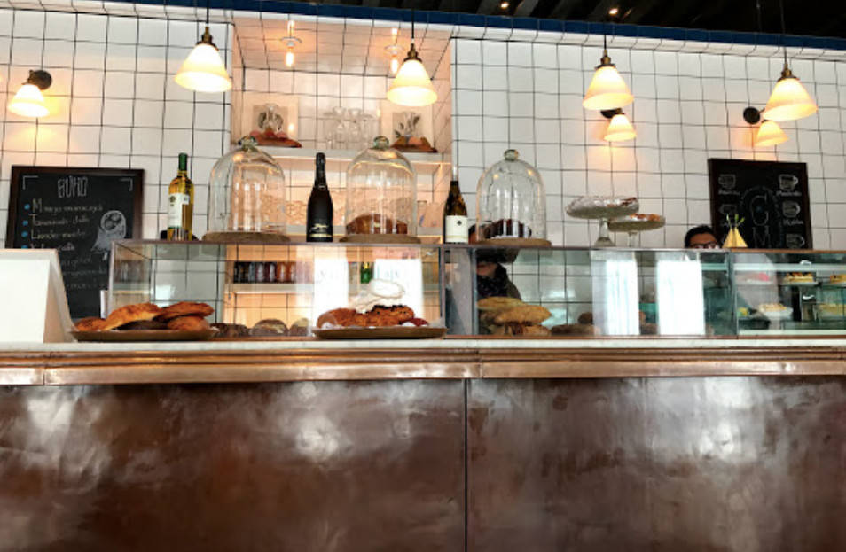 Barra de atención, fortunata y jacinta. | homify