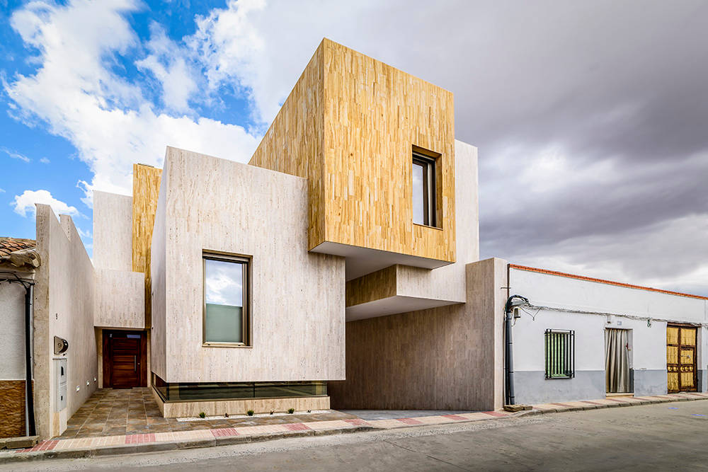 Fachada moderna de volúmenes cúbicos. | homify