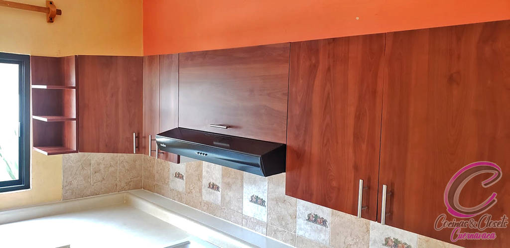 Cocina en escuadra cerezo y neutral glace, cocinas y closets design ...