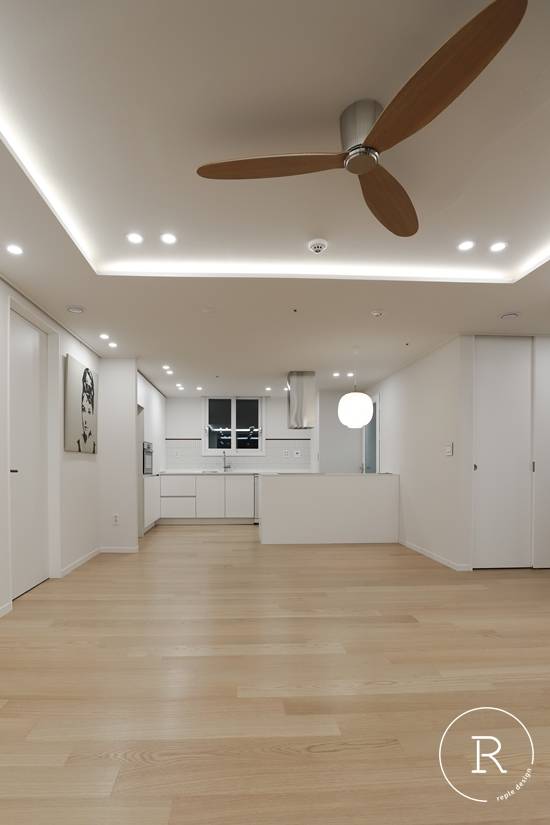 이국적인 무드의 하남 감일지구 스윗시티 14단지 마이너스 옵션 30py, 리플 디자인 | 호미파이 & homify