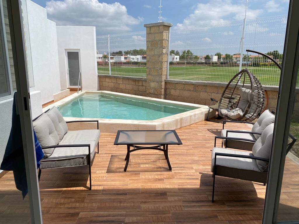 Construcción de alberca rustica en forma de diamante | homify