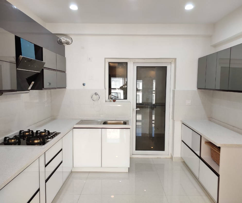 Modular kitchen designs in white color | homify