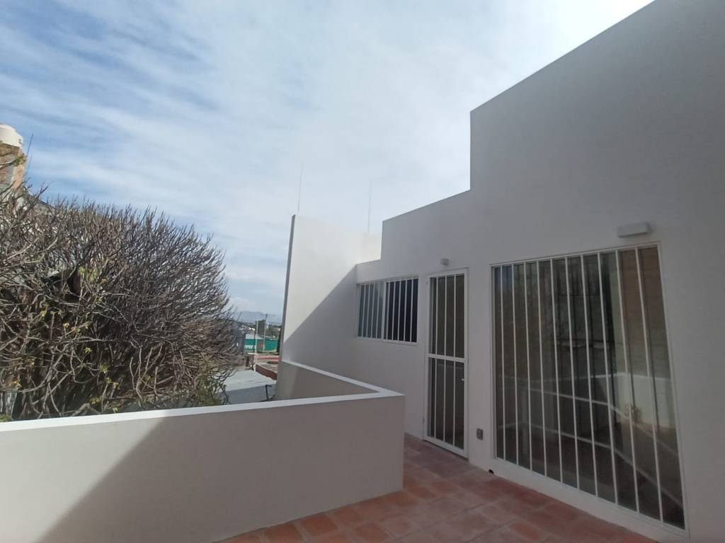 Patio/ terraza posterior | homify