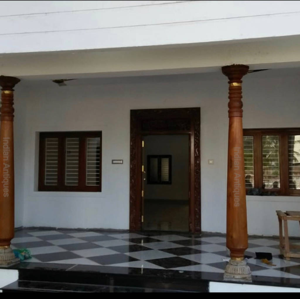 Antique wooden pillars | homify
