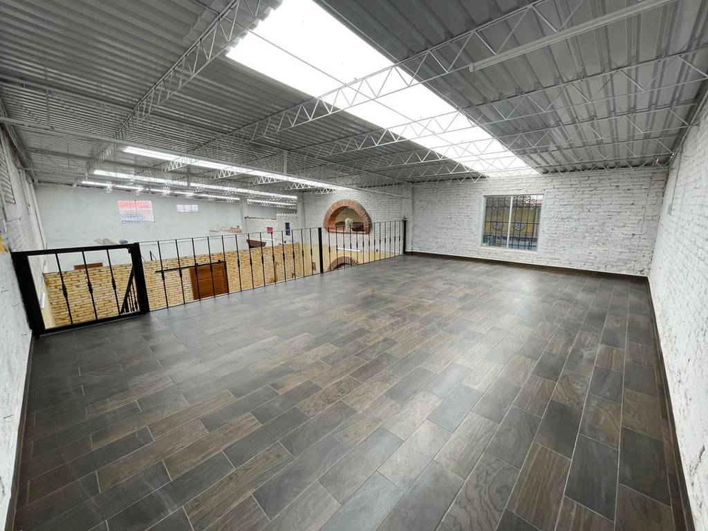 Colocación de ceramico, perfil ar muebles industriales | homify