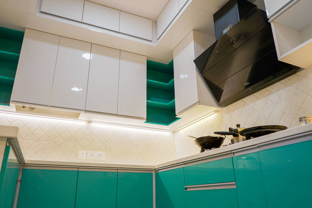 Modular kitchen interior design in contemporary style, reminiscent interior | homify