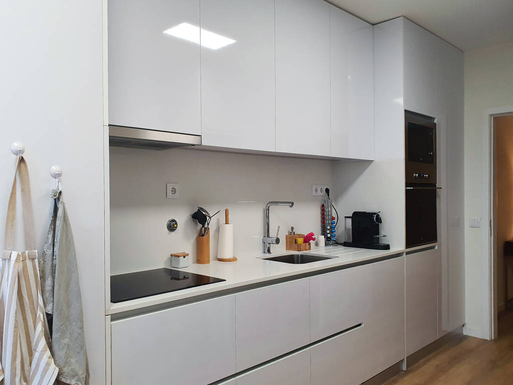 Cozinha branca e funcional | homify