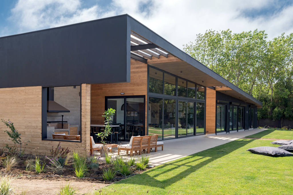 Fachada casa lineal | homify