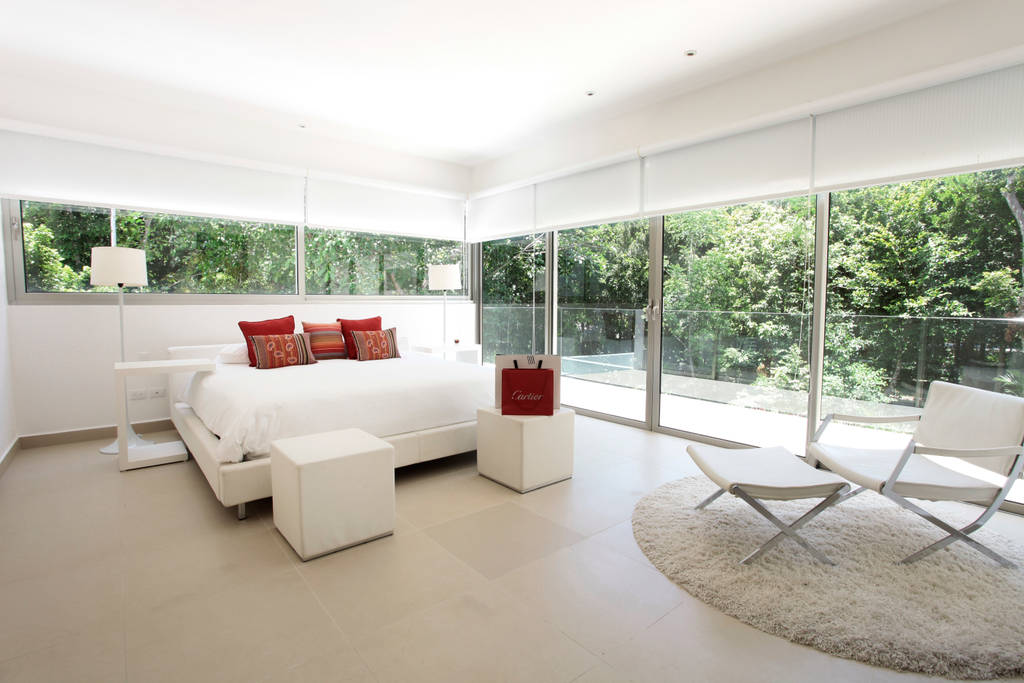 Fotos de recámaras de estilo moderno : casa entre arboles | homify