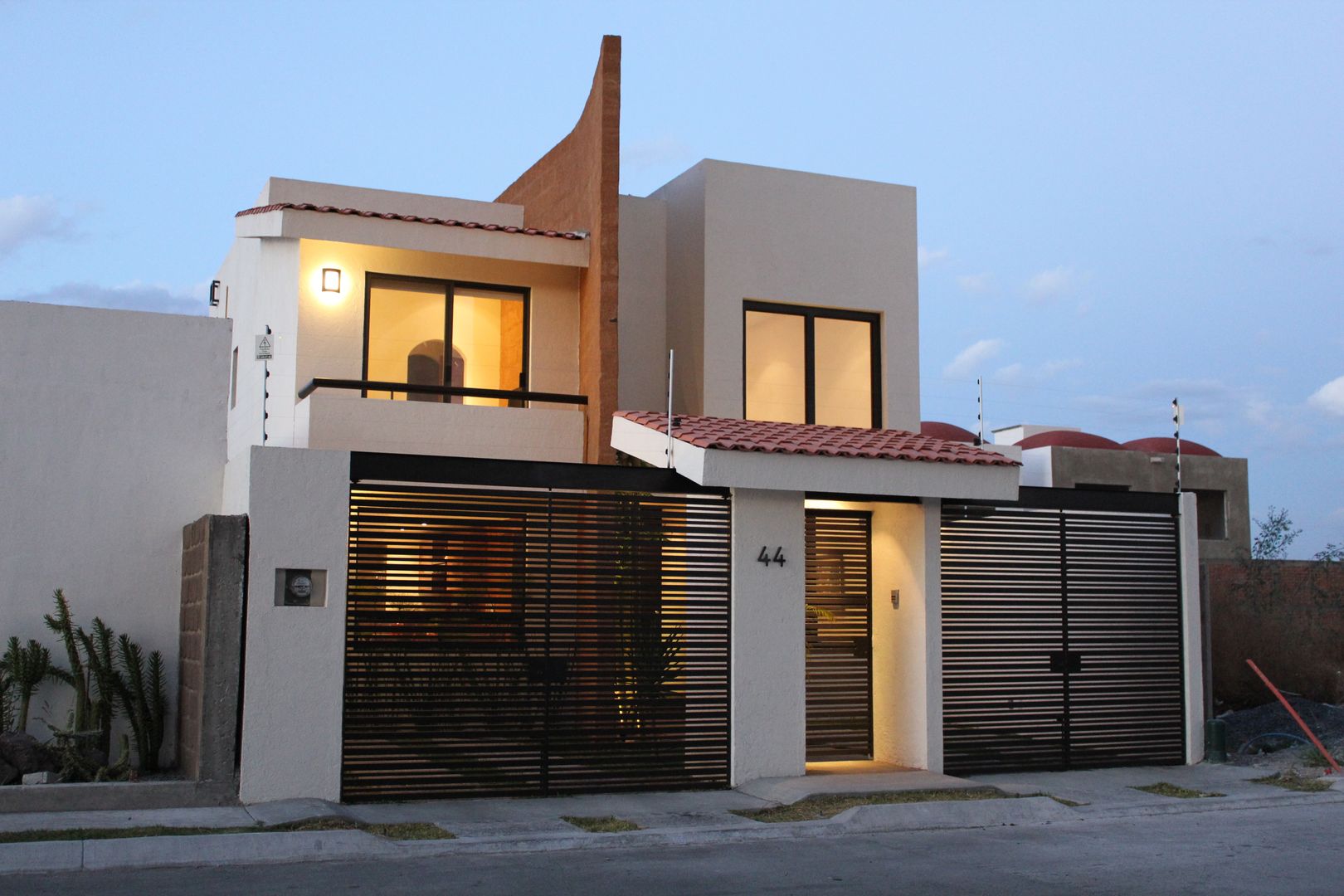 12 simple facades for small homes | homify