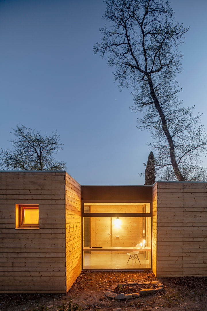 Una moderna casa di legno | homify